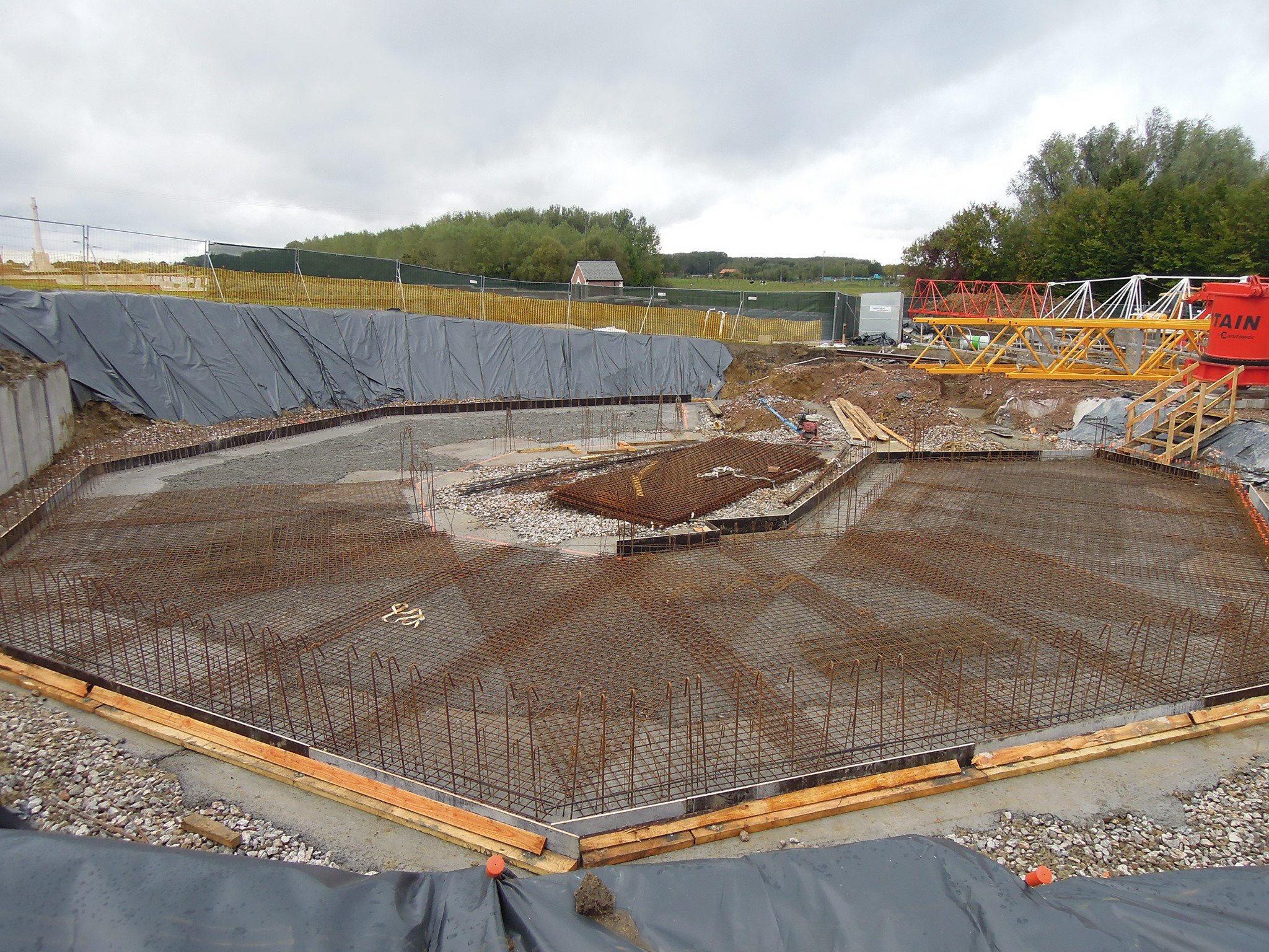 The start of building the Museum of the Battle of Fromelles, in 2012 ...